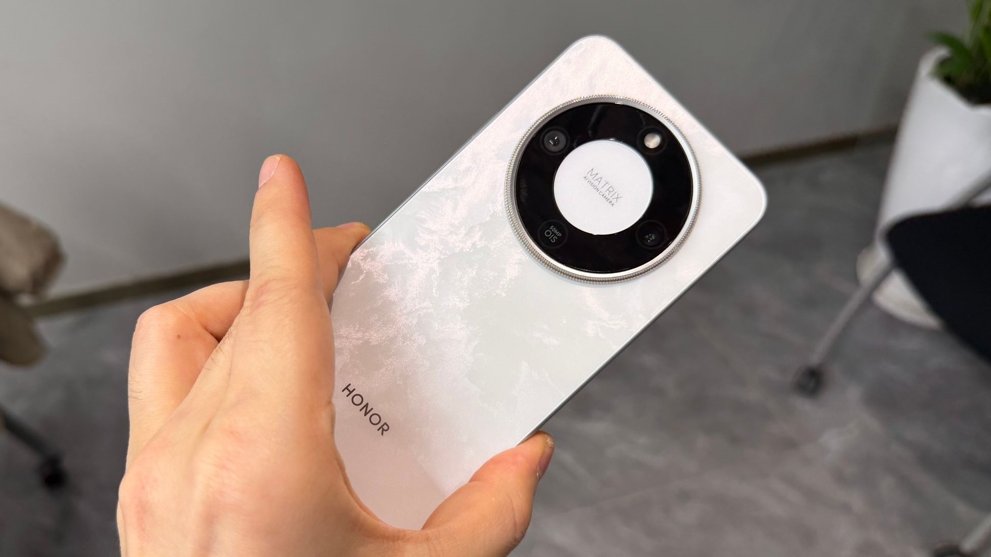 Cât costă Honor Magic8 Lite în magazinele românești; Iată prețul! #BFro