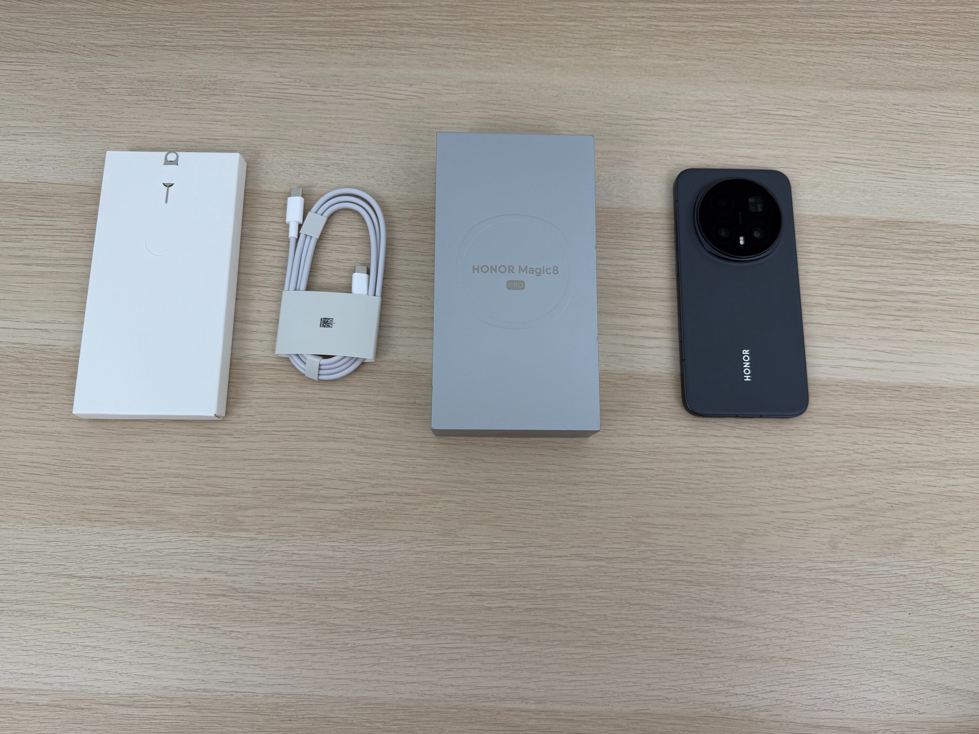 Cât costă Honor Magic8 Pro în magazinele românești; Iată prețul! #BFro