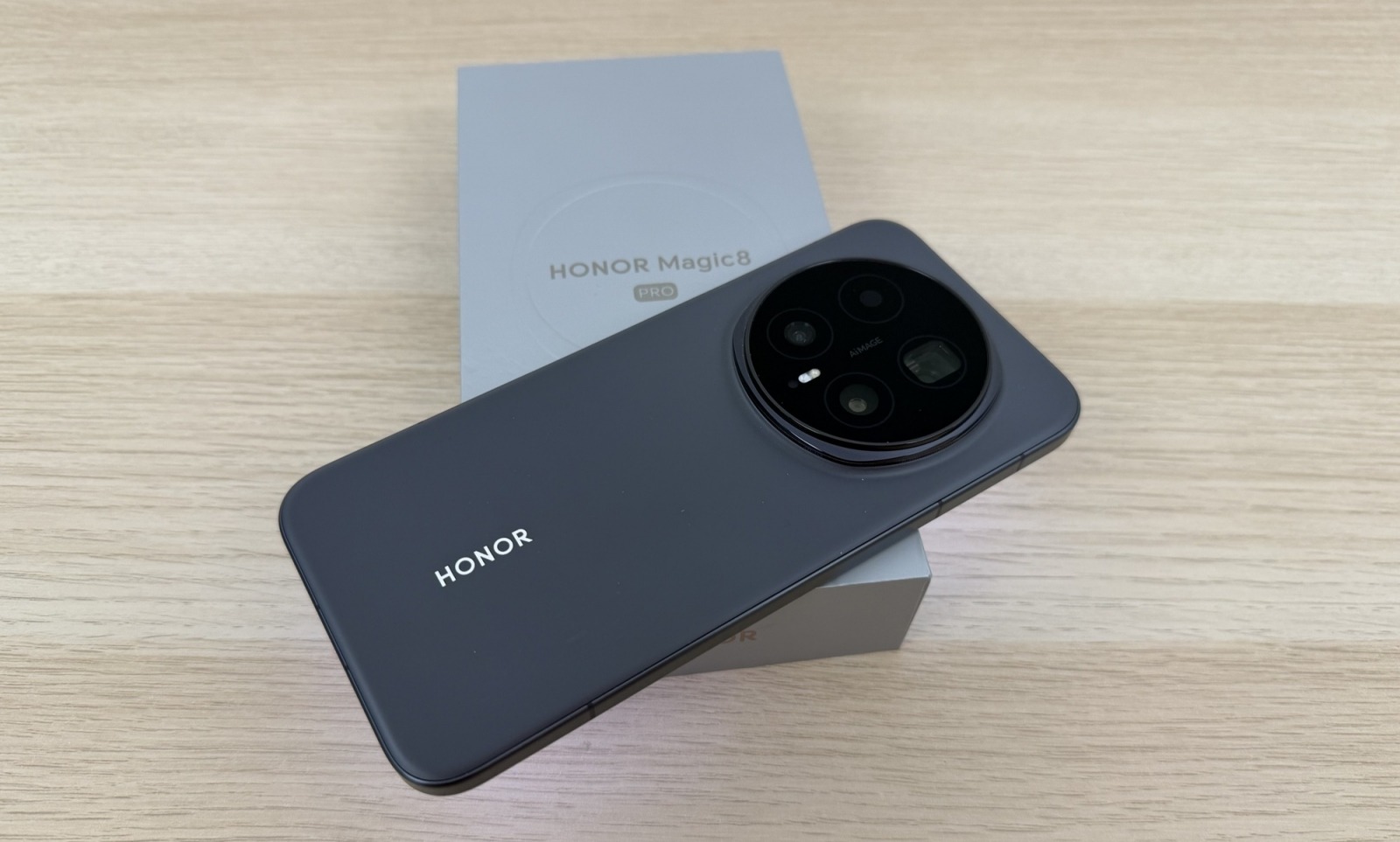 Cât costă Honor Magic8 Pro în magazinele românești; Iată prețul! #BFro